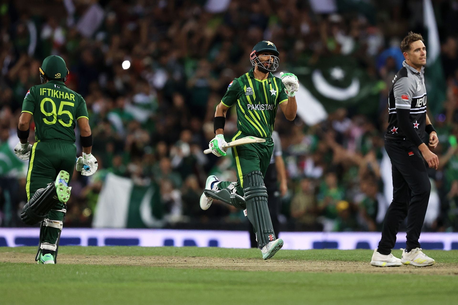 PAK vs NZ 2023: Gaddafi Stadium, Lahore pitch history and T20I records