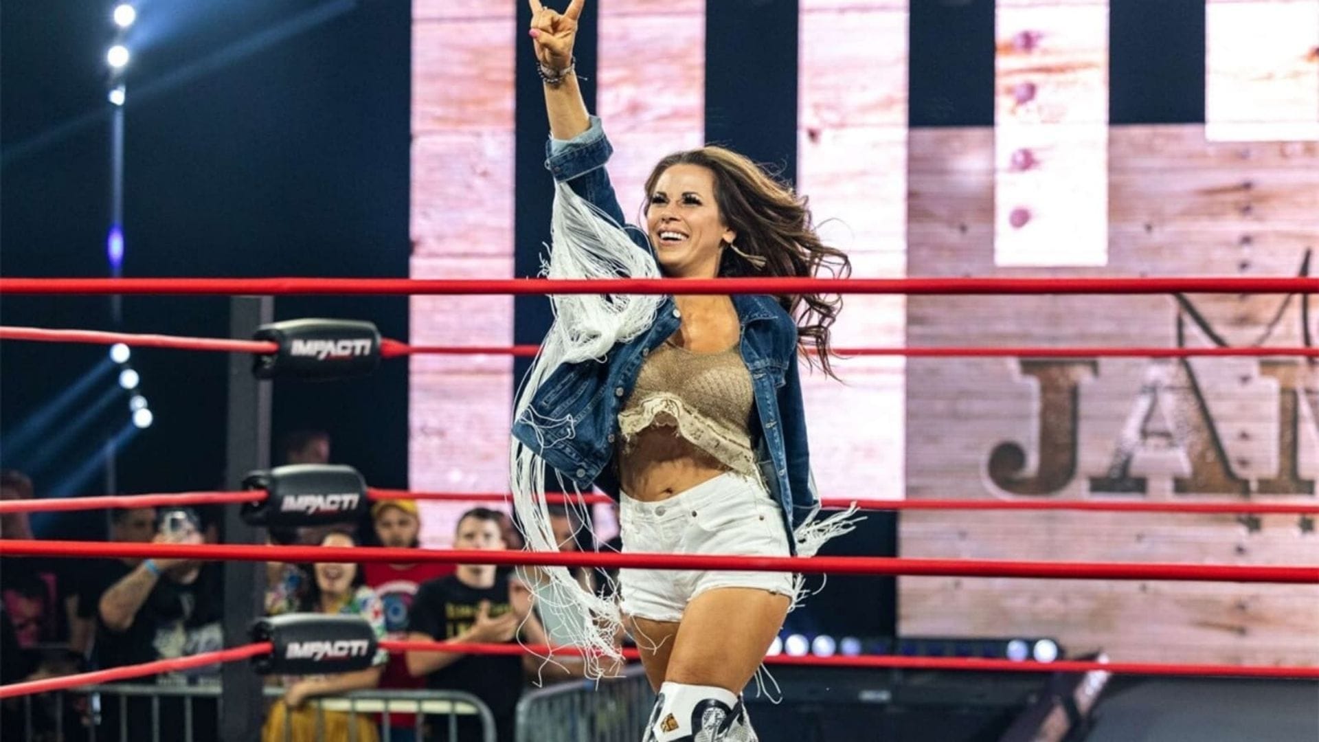 WWE star shows love for Mickie James after she's forced to relinquish ...