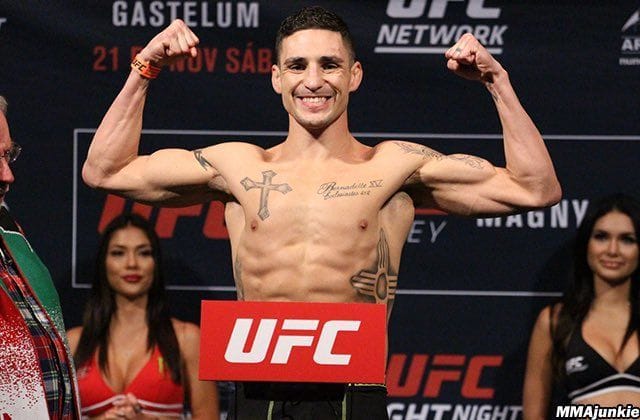 5 UFC fights that ended with a DQ