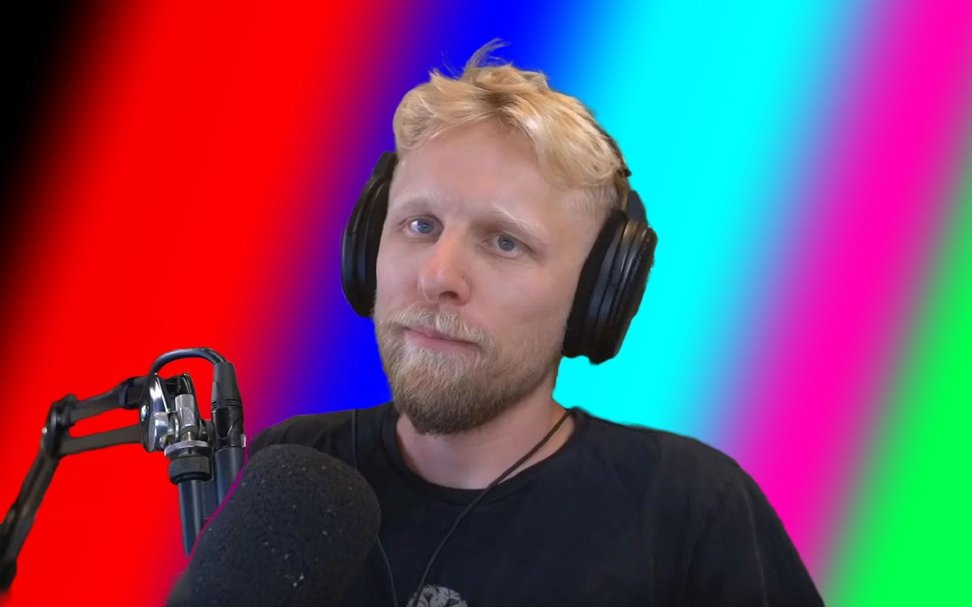 Quin69 claims streamers should be banned for saying they "love" their ...