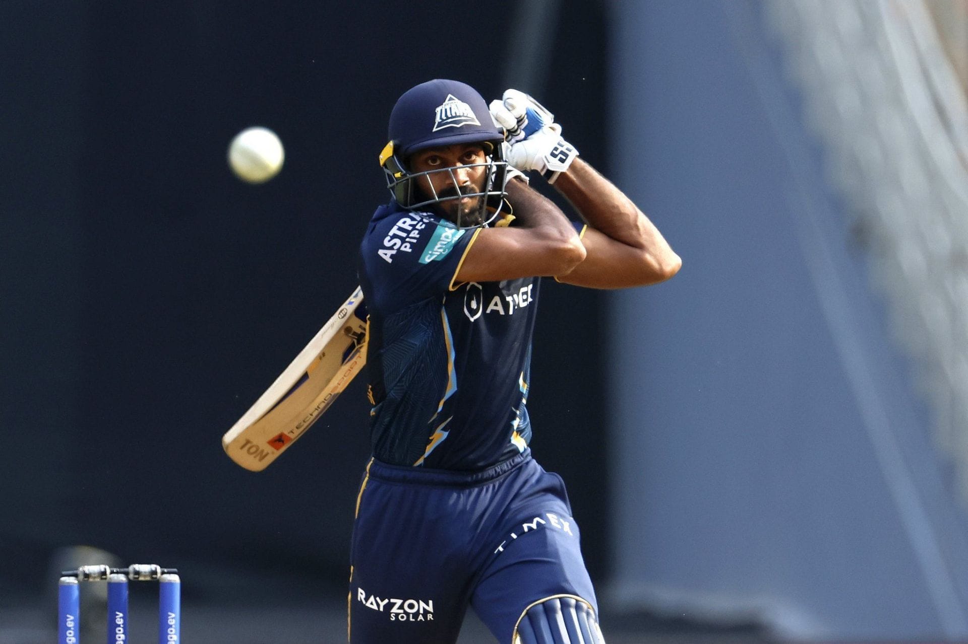 "You cannot define a player based on one over" - Vijay Shankar backs ...