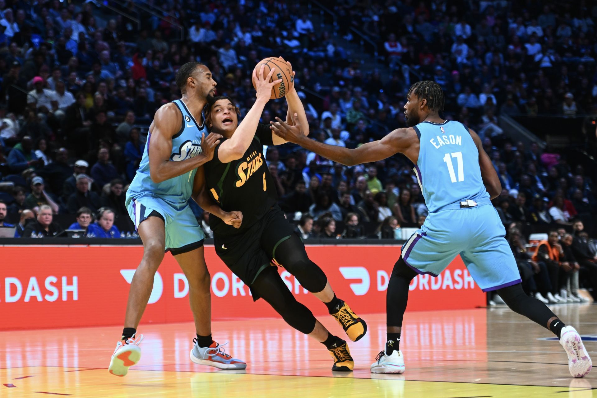 Kenneth Lofton Jr. shines with 42-point performance despite Grizzlies' loss