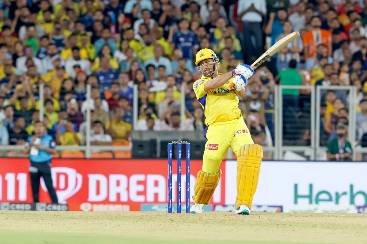 3 reasons why MS Dhoni must bat higher up the order in IPL 2023