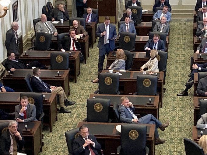 Watch: Bodycam video shows Oklahoma state Rep. Dean Davis's arrest over ...