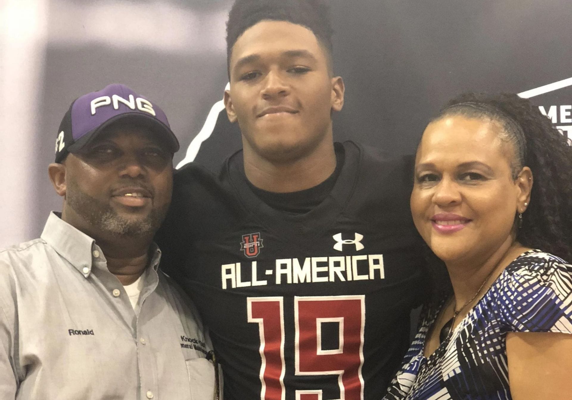 Who are Roschon Johnson's parents? All you need to know about new Bears ...