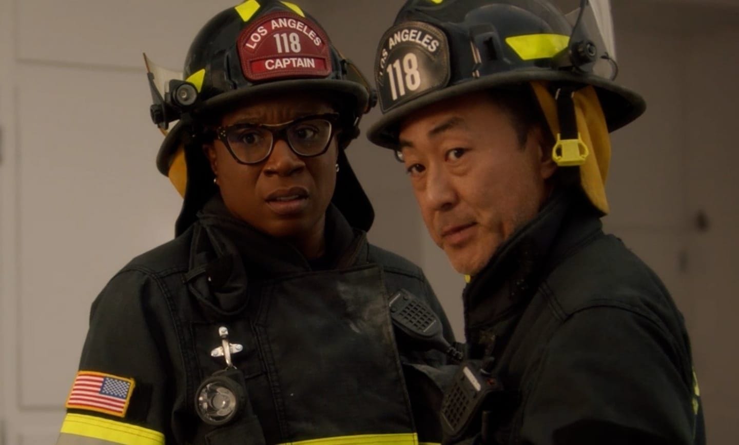 Who plays Hen on 911?