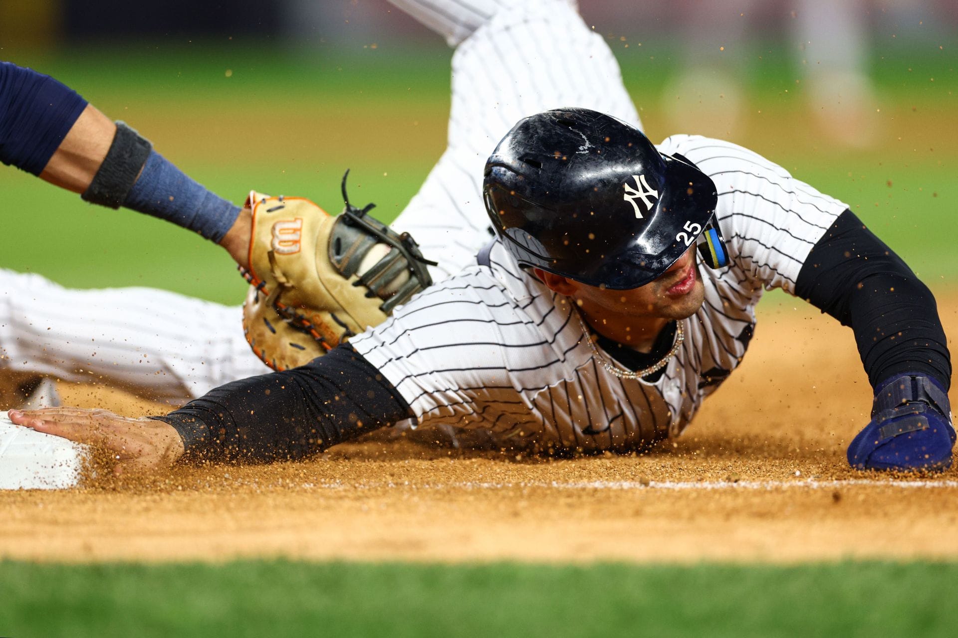 Why are the Yankees running like 'Usain Bolt'? New approach on ...