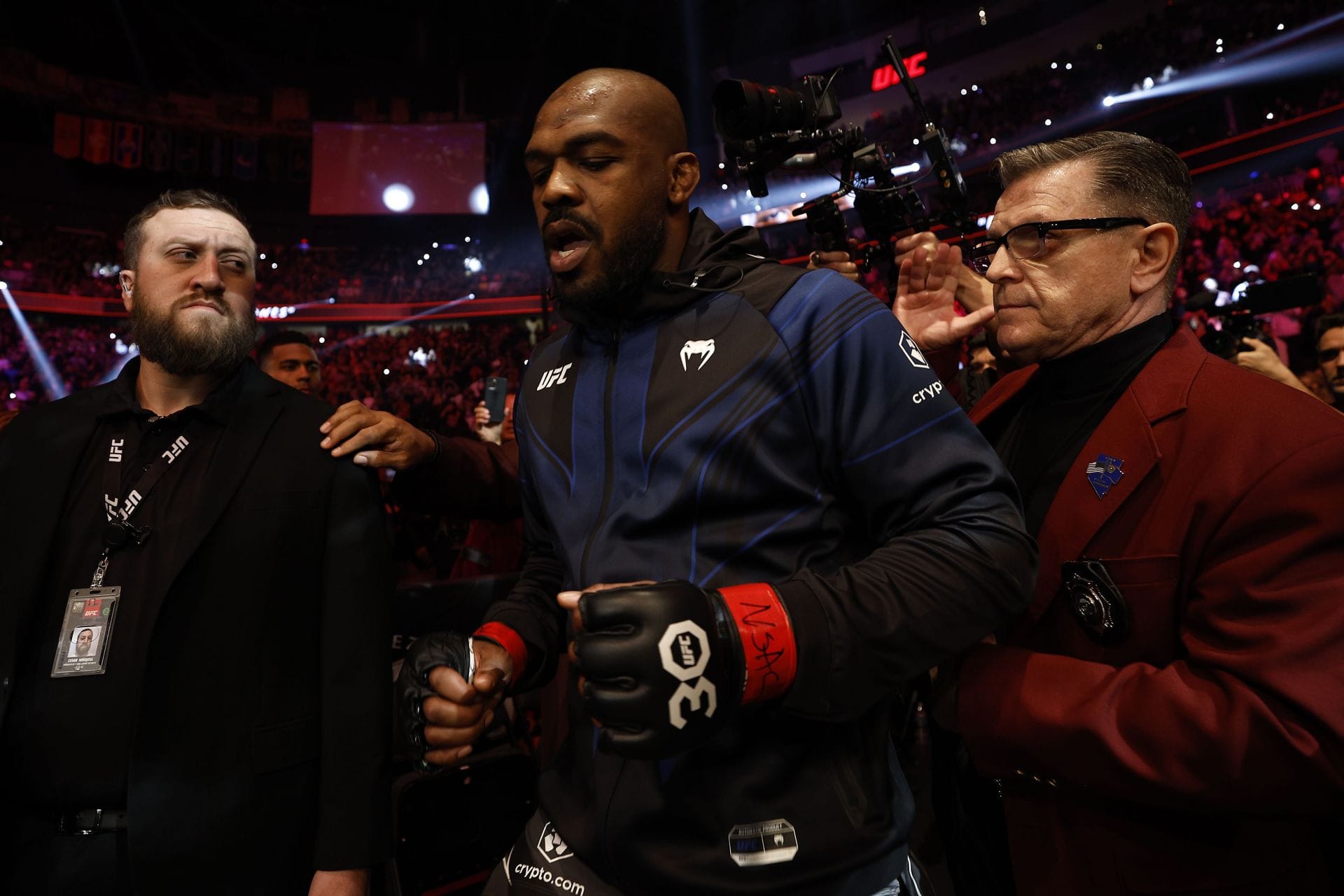 Jon Jones news: Jon Jones respectfully called out by top contender ...