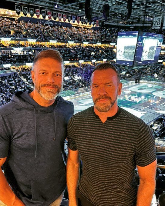 "They reek of AWESOMENESS" - Fans lose their minds as Edge poses with ...