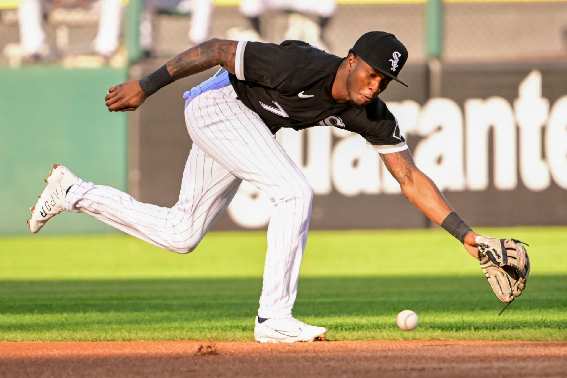 Chicago White Sox not optimistic as star Tim Anderson set to miss 2-4 ...