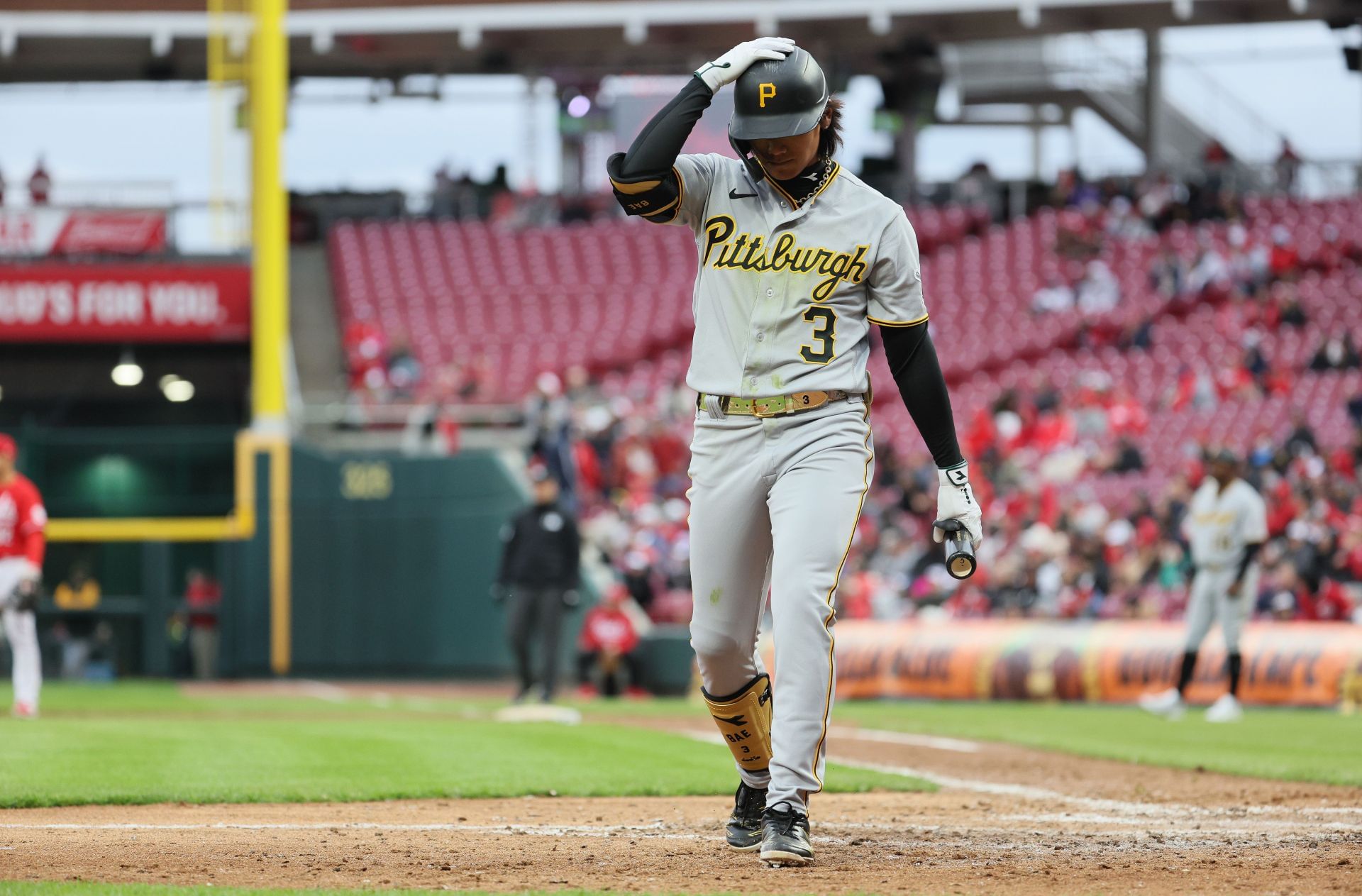 Is Ji-hwan Bae South Korean? Pirates second baseman's nationality explored