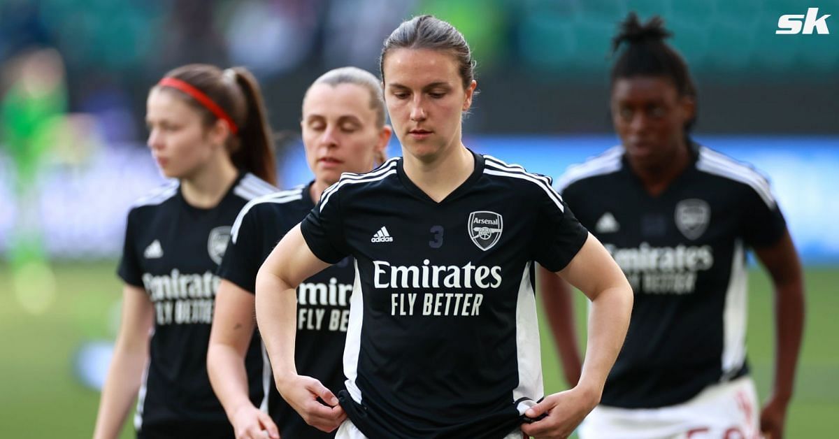 Arsenal Womens Team Plane Catches Fire On Runway As Pilot Abandons