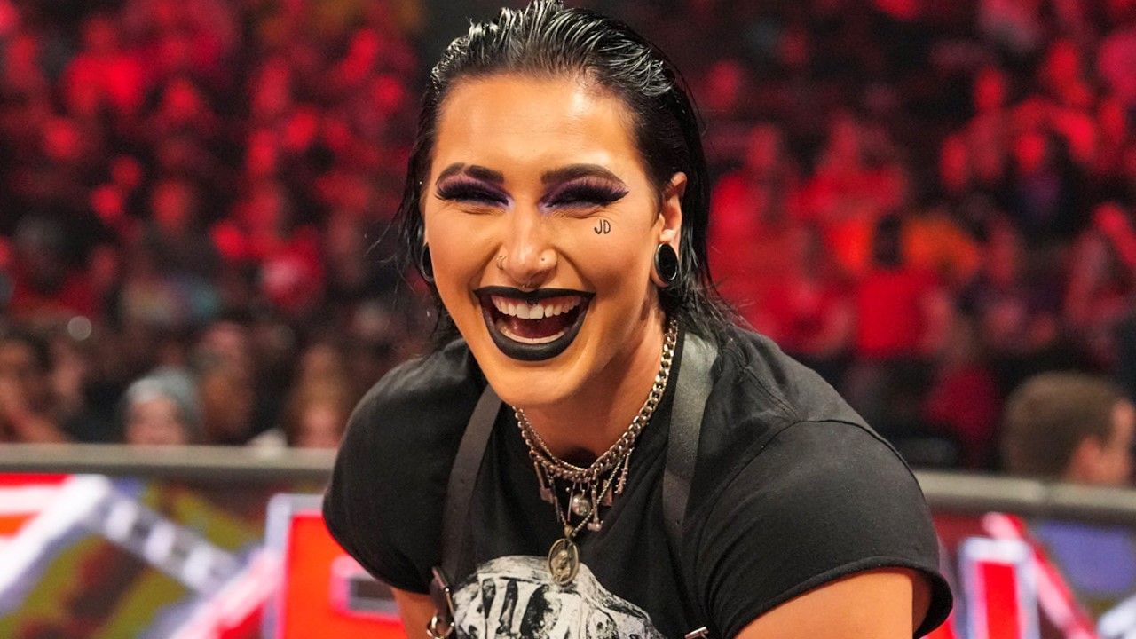 "That's easy as hell" - Former WWE manager shares his honest opinion on ...