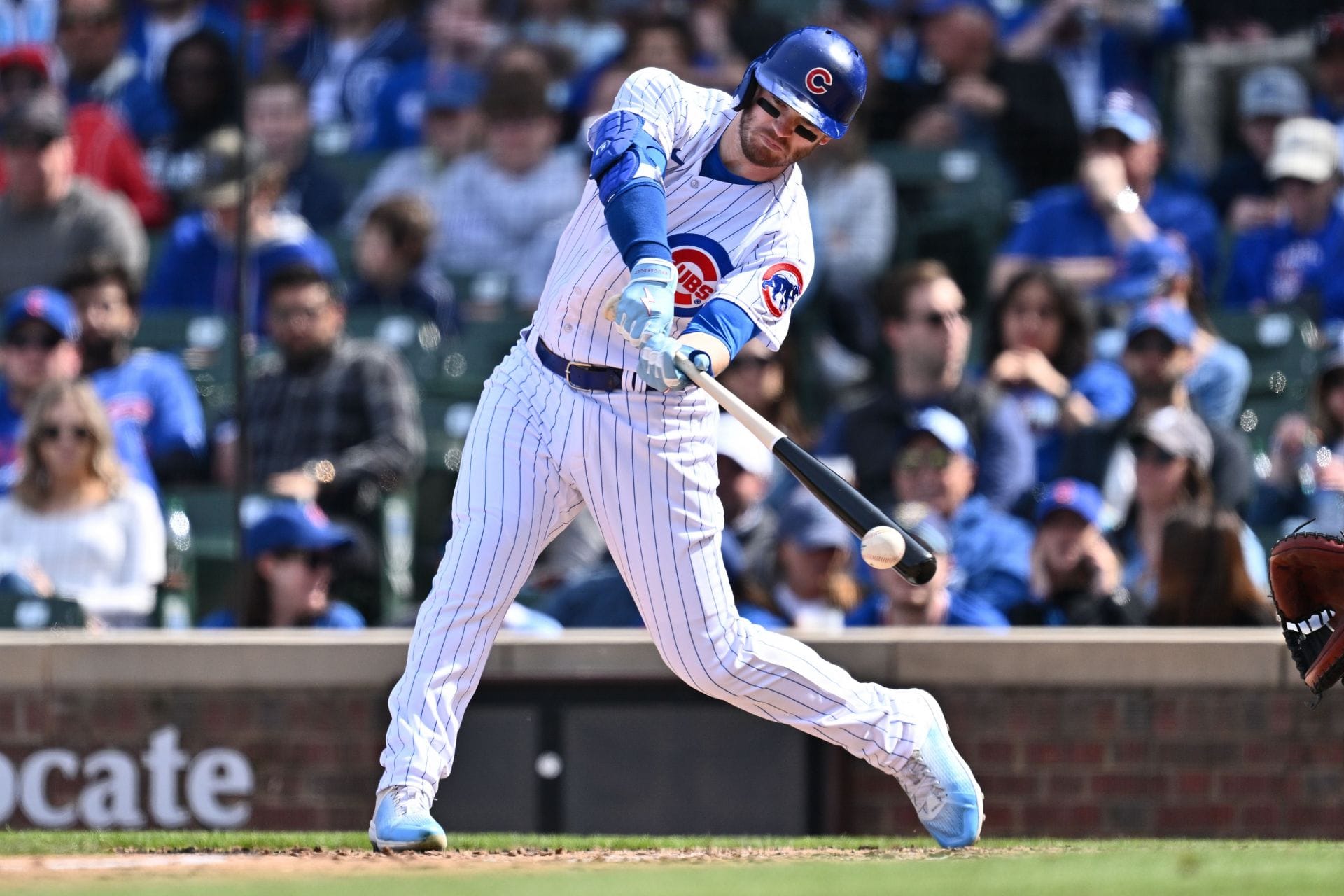 Chicago Cubs fans rejoice as team signs outfielder Ian Happ to three ...