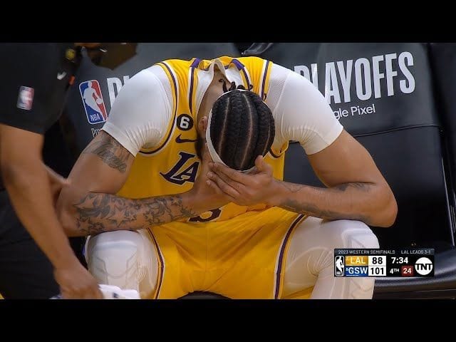 NBA Injury Update: Anthony Davis gets hit in the head, exits the game