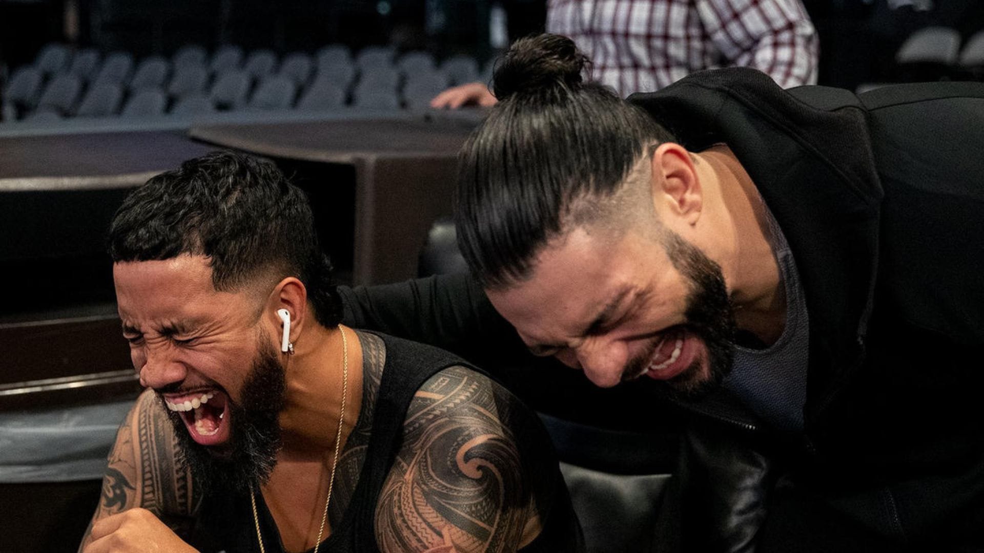 WWE: Roman Reigns has a hilarious reaction to a WWE fan who wants him ...