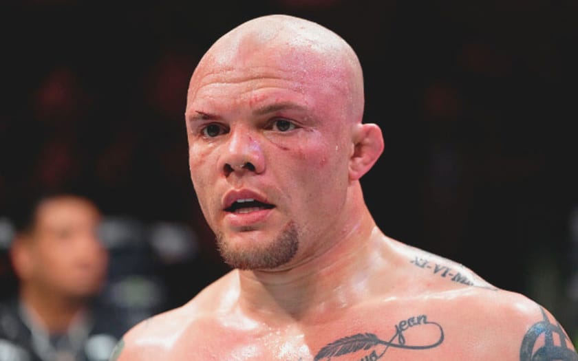 Anthony smith home invasion: UFC middleweight brings up "home invasion ...