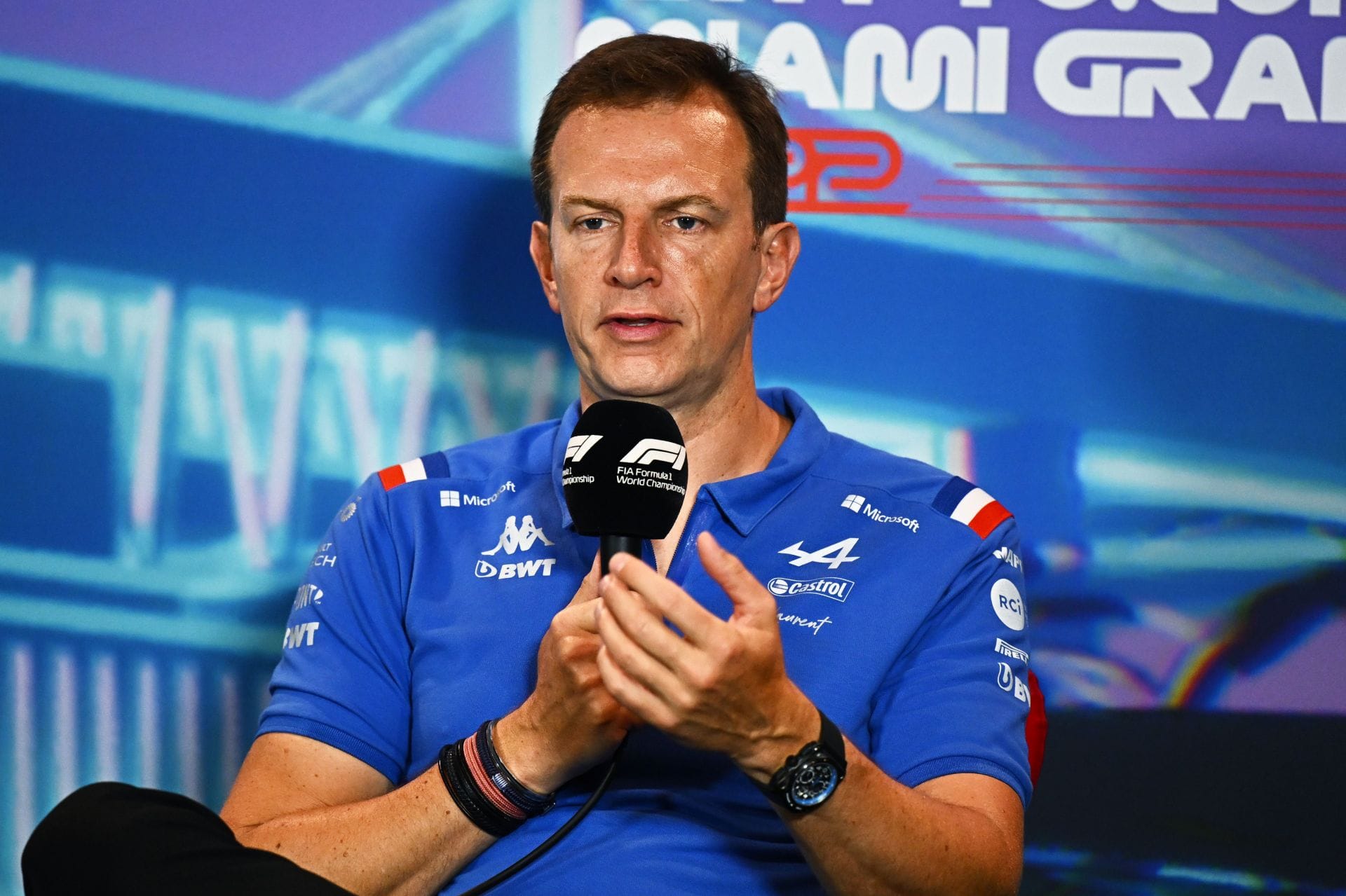 Alpine boss’ frustration fueled by Fernando Alonso and Aston Martin’s ...