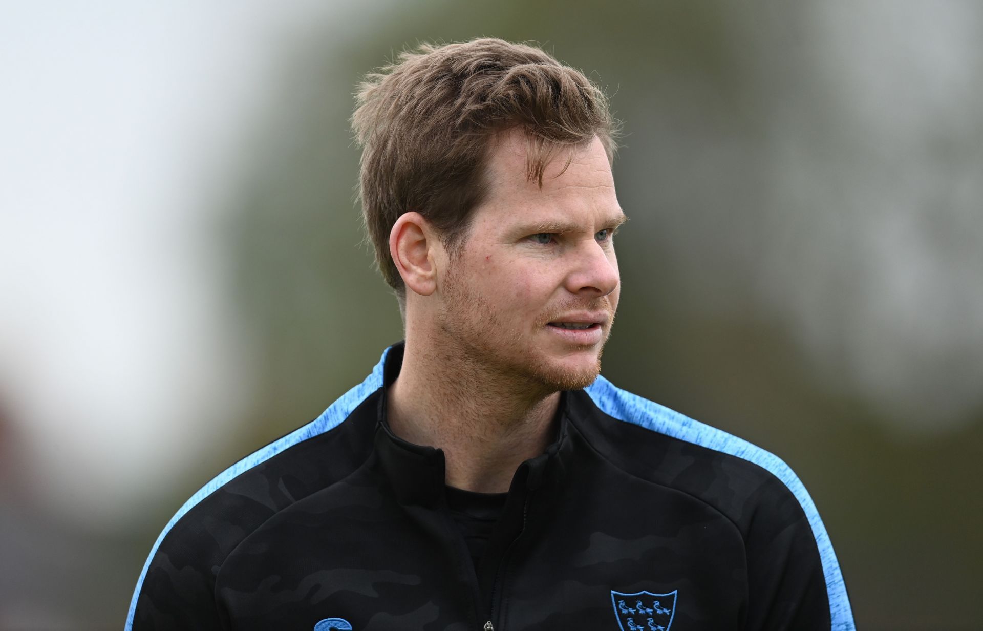 [Watch] Steve Smith pulls off yet another one-handed stunner for Sussex ...