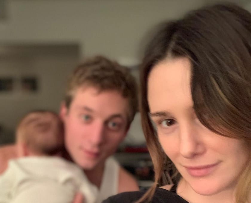 Who is Jeremy Allen White's wife?
