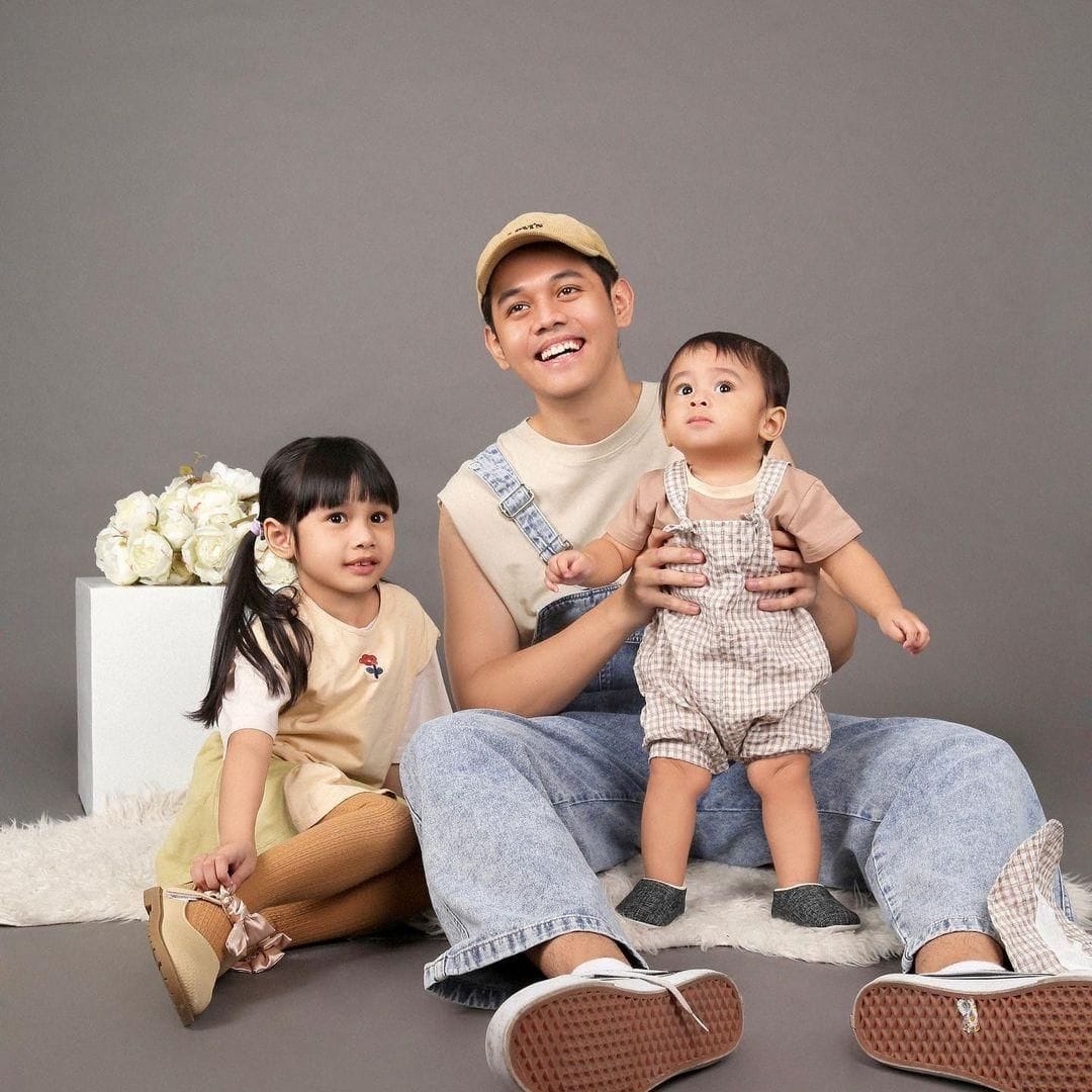 Oura Gaming's Profile, Net Worth, Age, Height, Relationships, FAQs