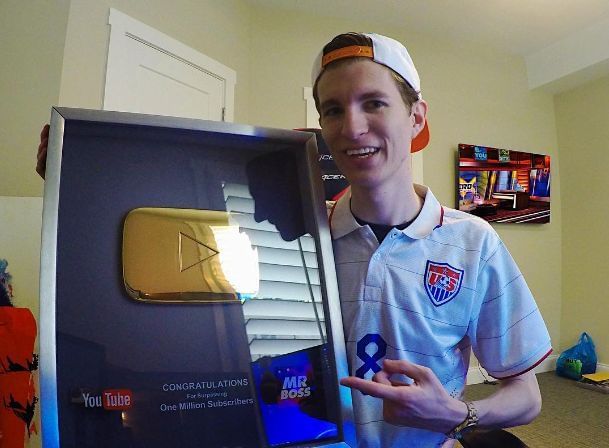 MrBossFTW's Profile, Net Worth, Age, Height, Relationships, FAQs