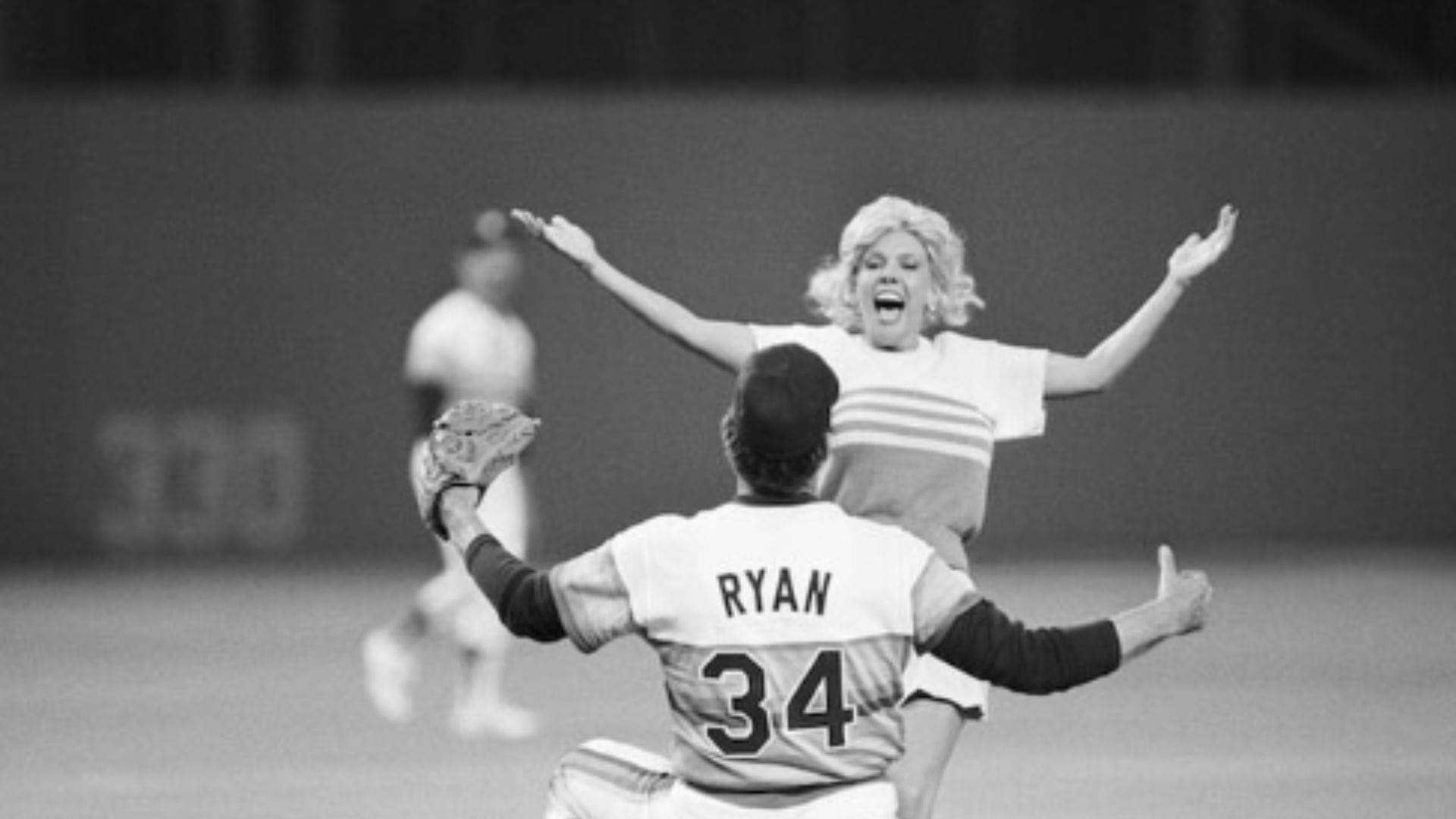 When Morganna the Kissing Bandit lived up to the challenge of smooching ...