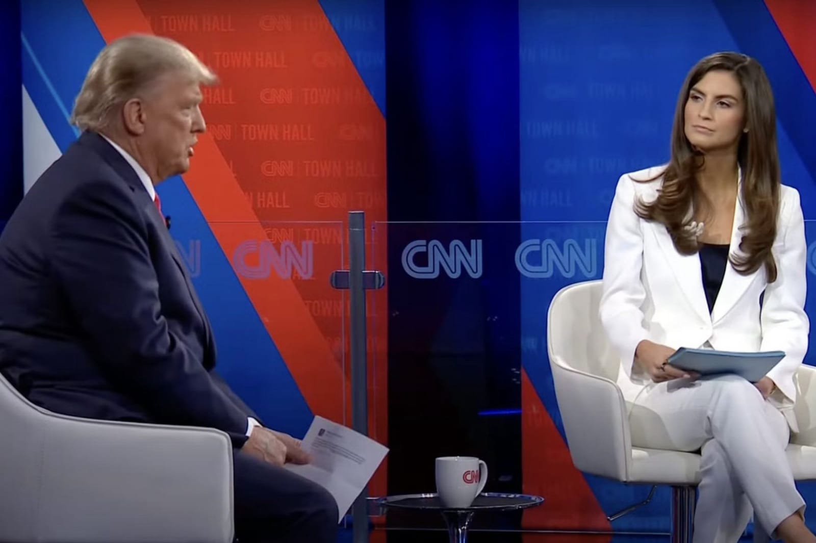 "I can never unsee this": Kaitlan Collins' identity revealed as CNN ...