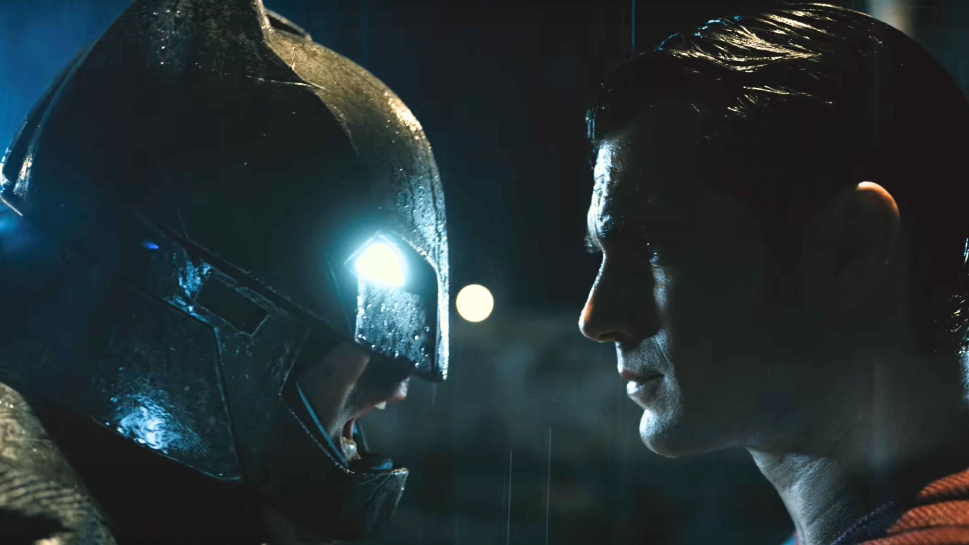 We asked Google AI if Superman is stronger than Batman (& it had the ...