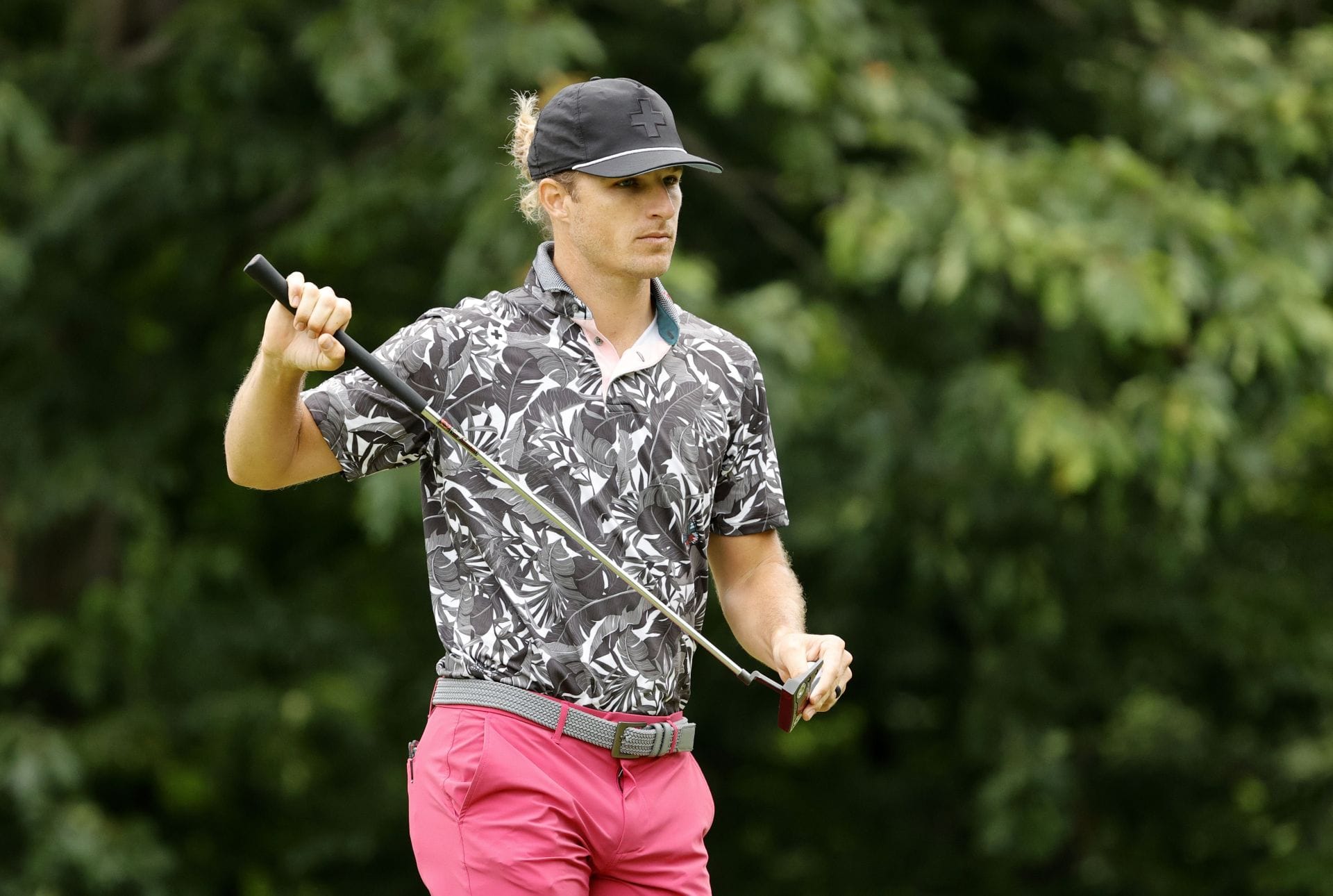 What disease does ex-PGA golfer Morgan Hoffmann have?