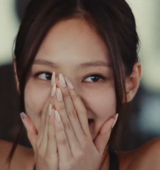 “Jennie is coming back after five years”: BLACKPINK fans rejoice as ...