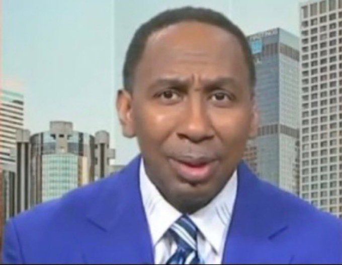 "Now you got a grown man on your leg permanently" - Twitter roasts ...