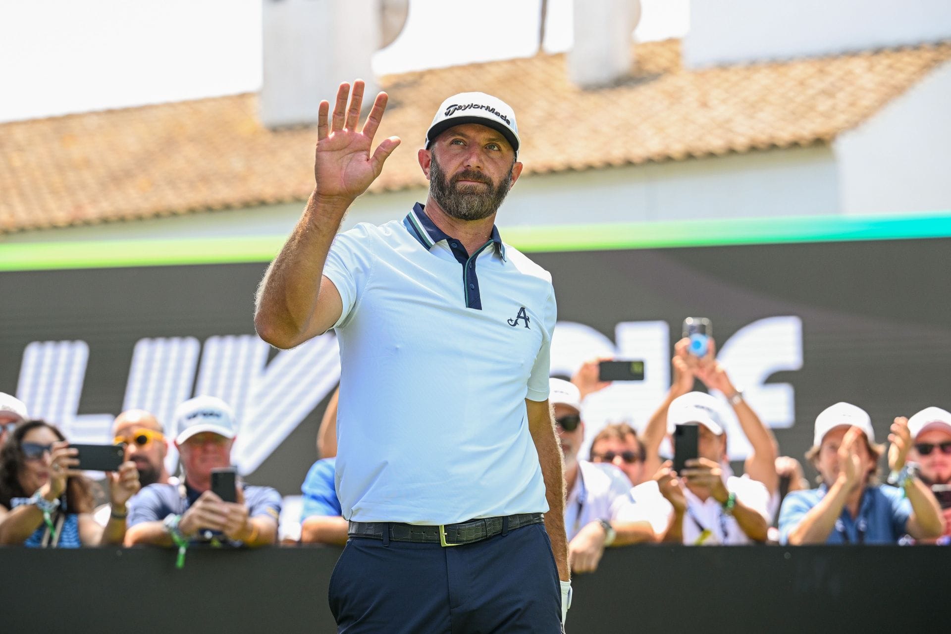 Watch : Dustin Johnson makes remarkable recovery from shank to score a ...