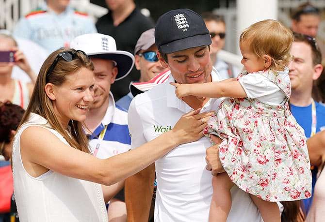 5 cricketers who became parents in 2016